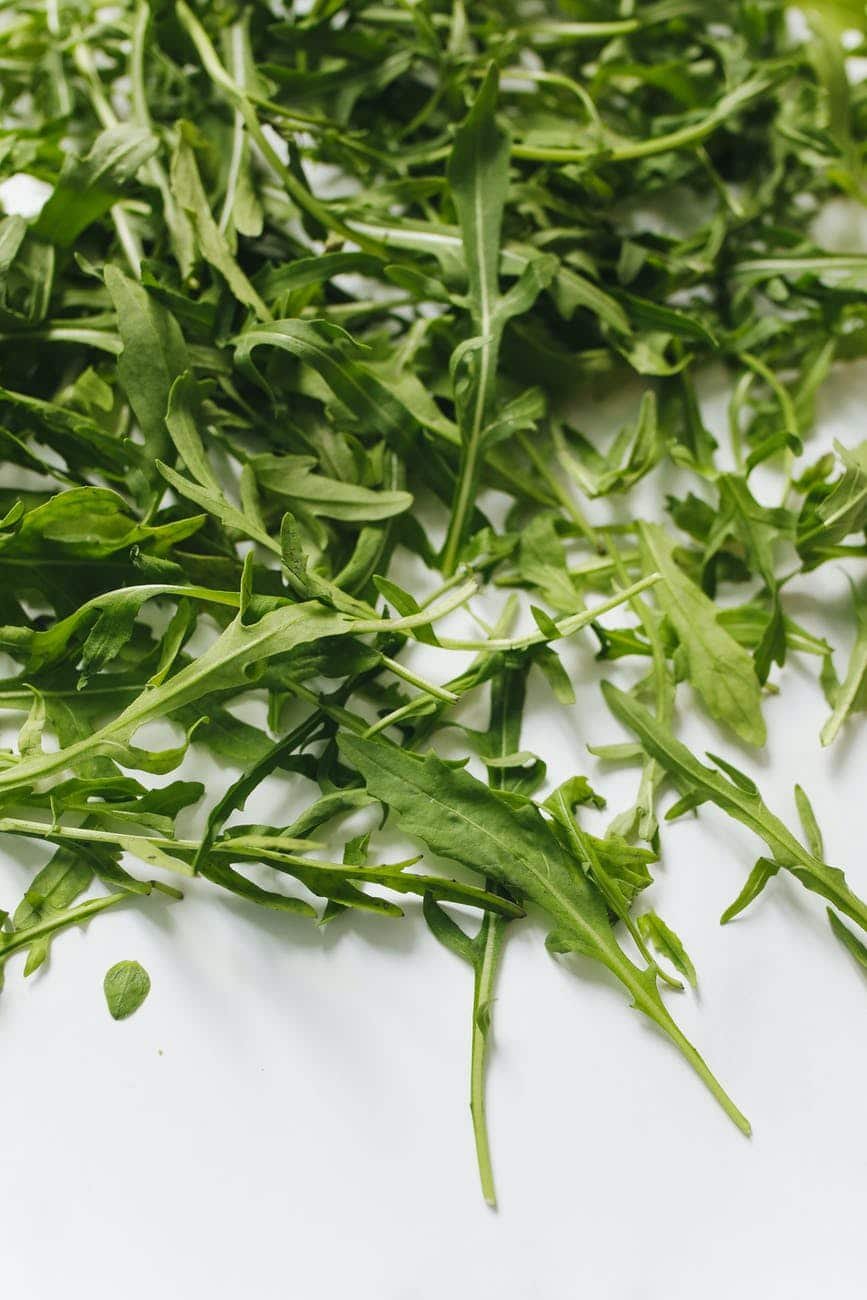 A List of the Best Arugula Substitutes - Christina Iaboni - Healthy ...